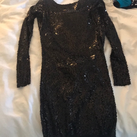 Leiluna | Dresses | Leiluna Collection Black Sequin Backless Mini ...